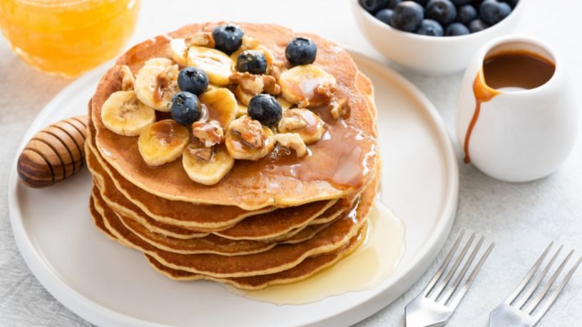 Banana power pancakes